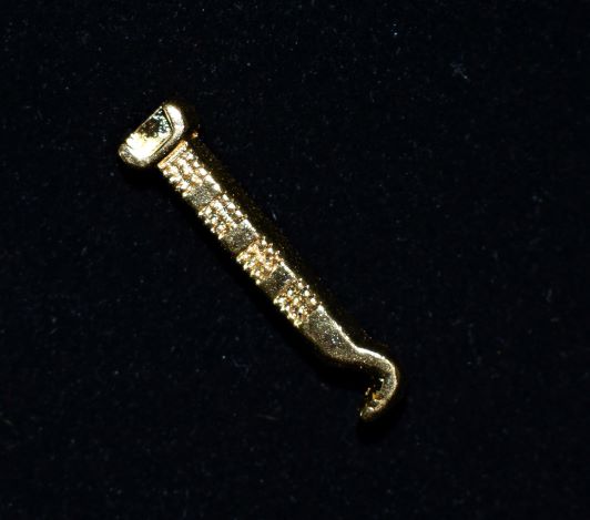 Tailhook Association Ship's Store: Gold Tone Tailhook Tie Tac